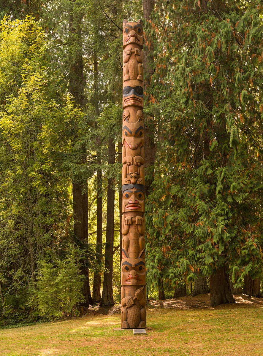 Beaver Totem Pole